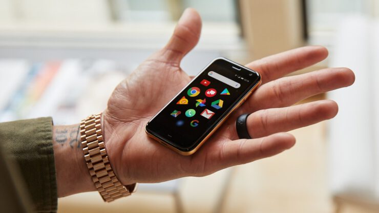 Pebble Telefon İşine Giriyor! Küçük Telefonlar Geri Geliyor! - Hardware ...