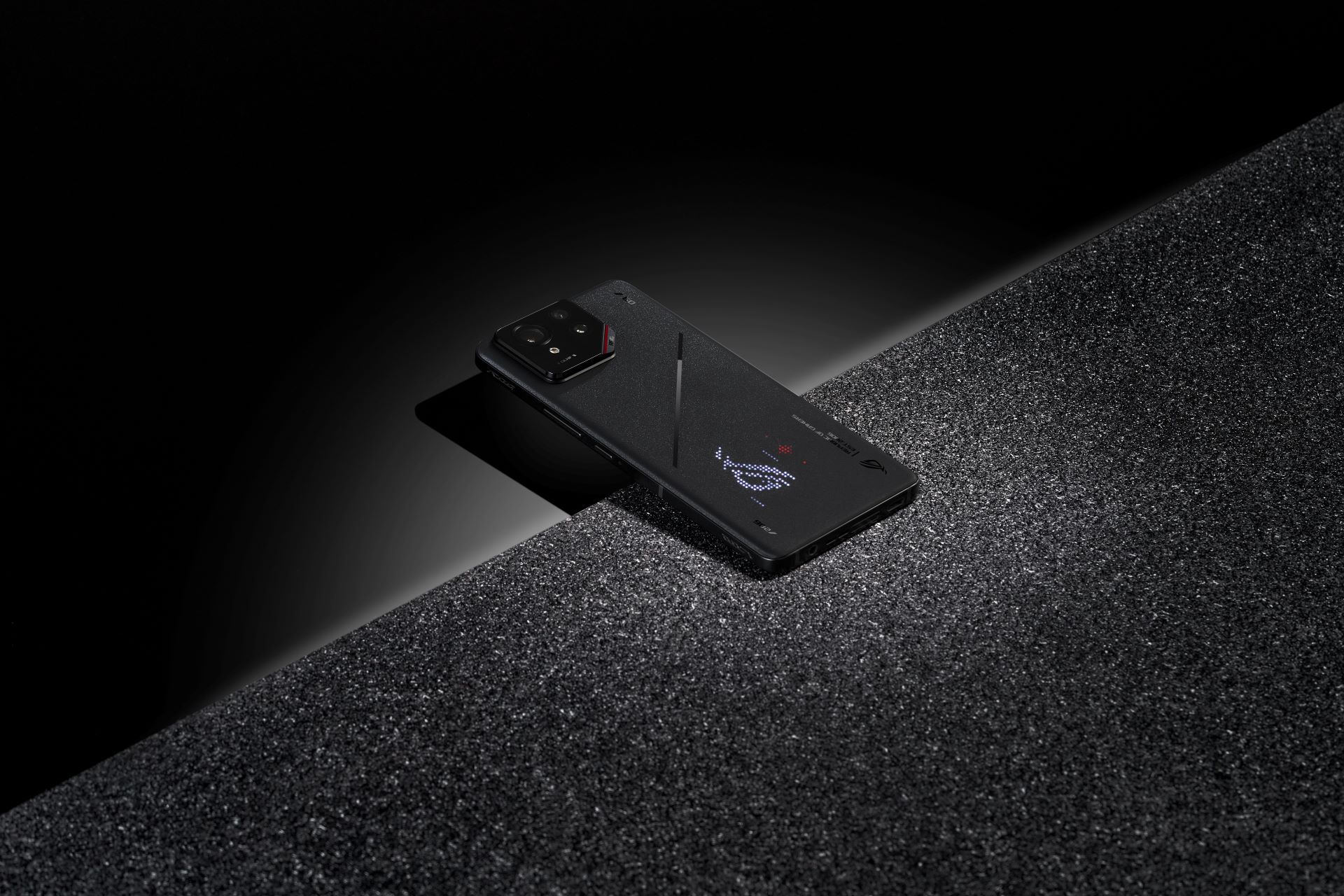 ASUS ROG Phone 9 FE tanıtıldı! Uygun fiyatlı oyuncu telefonu geldi ...